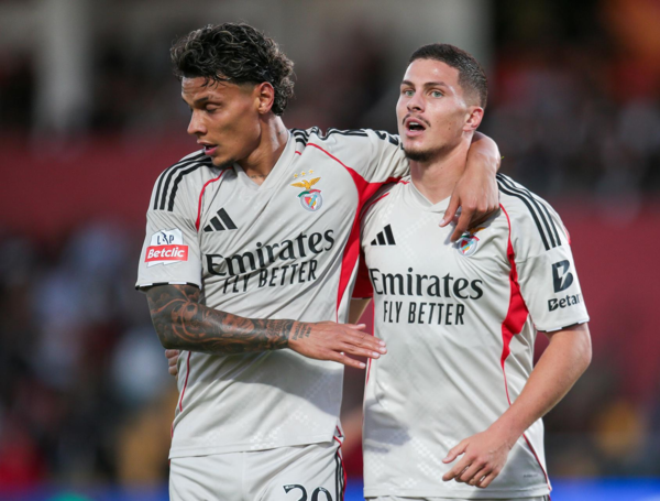 La era de José Mourinho en el Benfica comenzó con el pie derecho ...