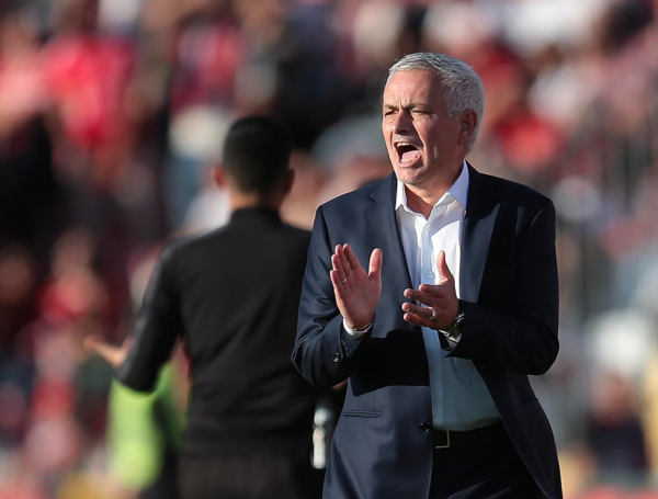 La era de José Mourinho en el Benfica comenzó con el pie derecho ...