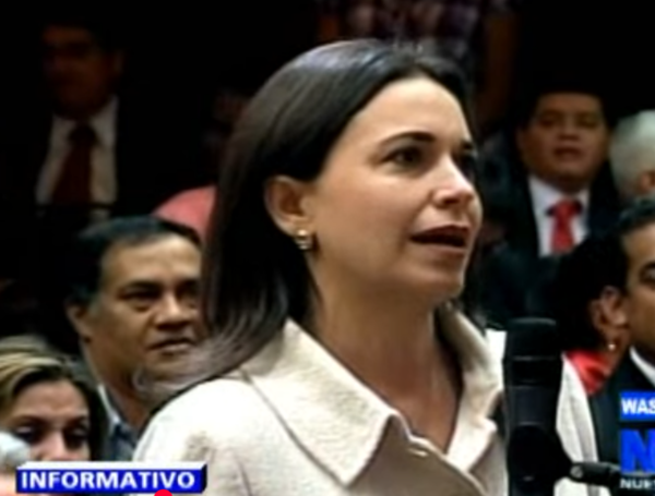 El día que María Corina Machado desafió a Hugo Chávez ante la Asamblea ...