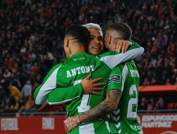 Revelan el tiempo de baja del Cucho Hernández, tras sufrir lesión muscular
