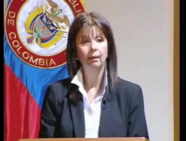 Murió la magistrada María Victoria Calle Correa, quien fue dos veces ...