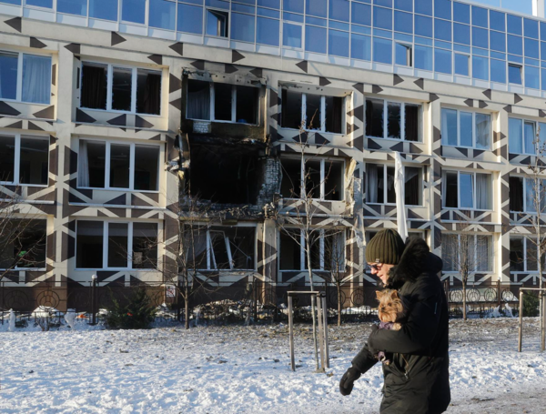 Rusia lanza ataque con 25 misiles y más de 290 drones contra la capital ...