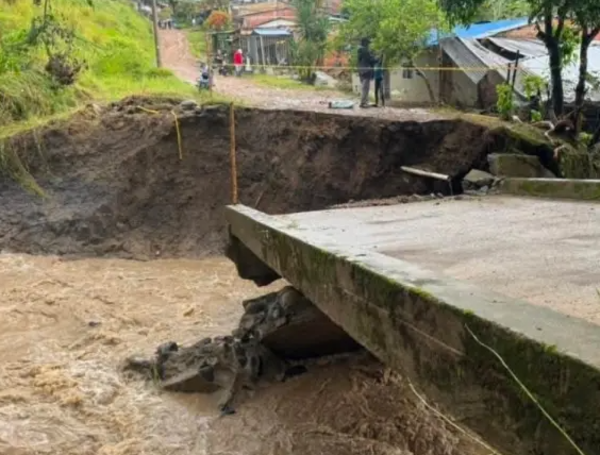 Este es el crítico panorama de lluvias en Huila: 30 municipios ...