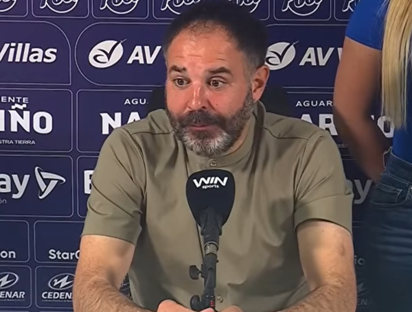 Jonathan Risueño, técnico del Deportivo Pasto, recibió dura sanción del ...