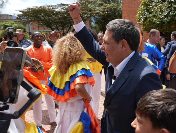Mauricio Lizcano: ‘Falta un mes para las elecciones y pueden pasar ...