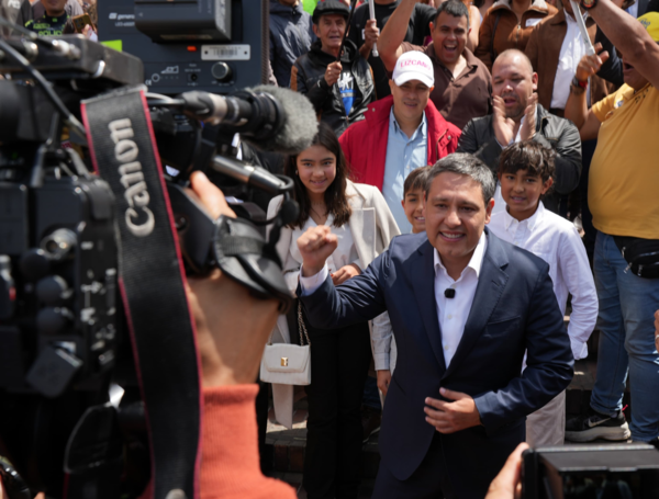 Mauricio Lizcano: ‘Falta un mes para las elecciones y pueden pasar ...