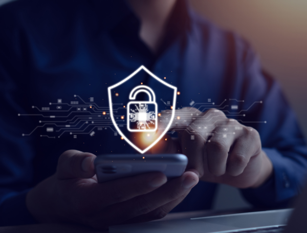 Expertos en seguridad explican por qué se debería apagar el celular ...