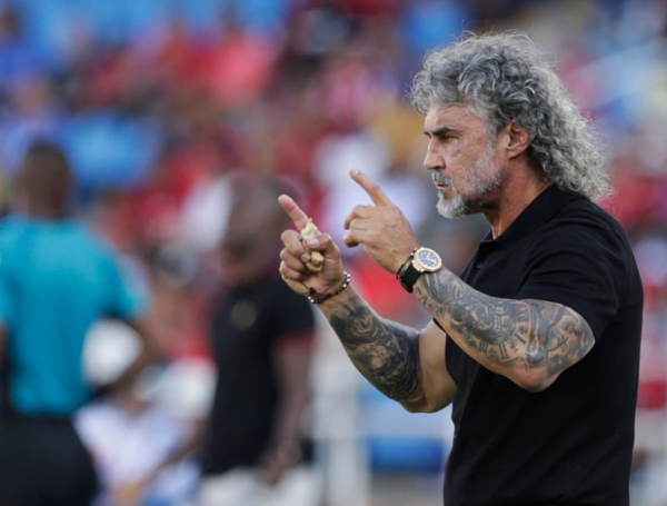 Leonel Álvarez tendría las horas contadas en Atlético Bucaramanga, a la ...
