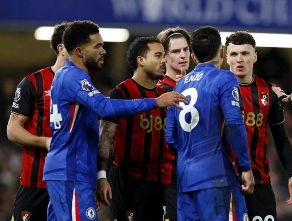 Escándalo en Inglaterra: Álex Jiménez, figura en Premier League, es ...