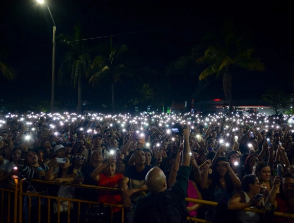 Ryan Castro llegó al corazón del barrio Obrero de Cali y desató 'la ...