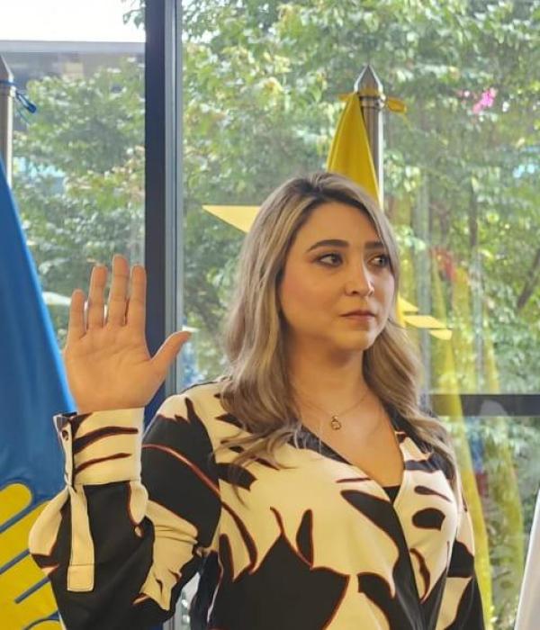 El misterioso esposo de la secretaria general de Olmedo López