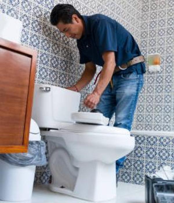 Un experto advierte: si escucha este ruido en su inodoro, hay que ...
