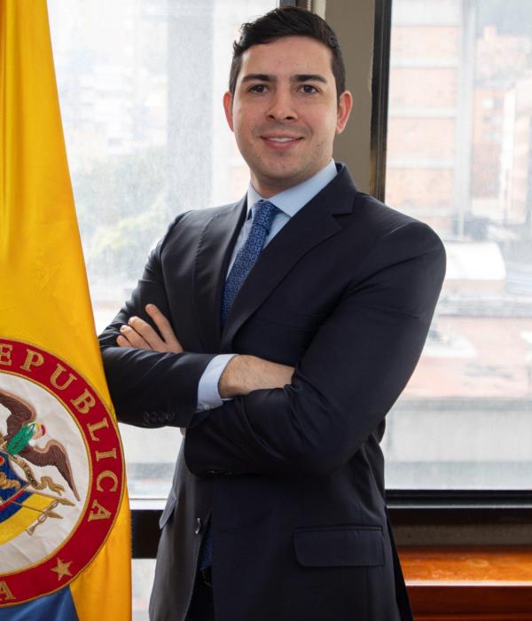 ¿Qué hay detrás de la llegada de Esteban Restrepo, ficha de Daniel Quintero, a importante cargo ...