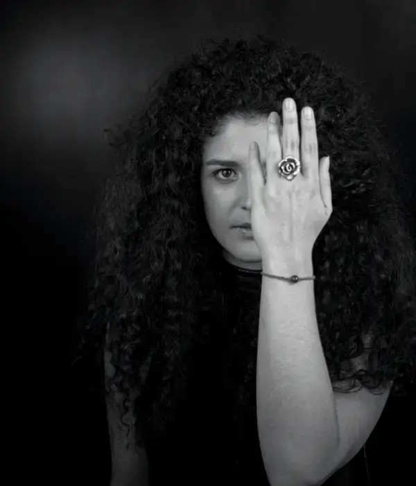 Yannai Kadamani, ministra de Cultura: 'A cada mujer joven que llega al ...