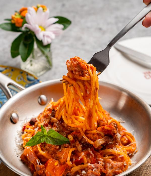 Vía del Cuore es el sabor clásico de Italia, servido con la simpatía ...
