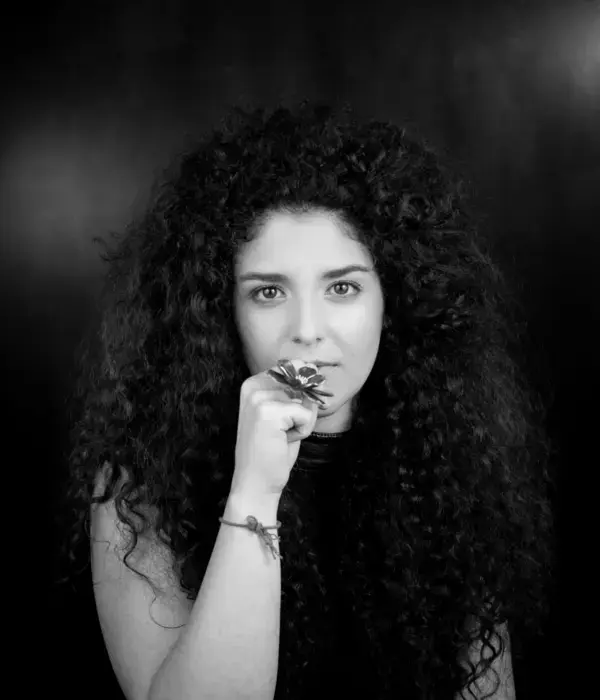 Yannai Kadamani, ministra de Cultura: 'A cada mujer joven que llega al ...