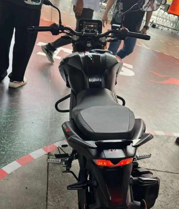 Auteco-TVS lanza al mercado sus nuevas Apache RTR 160 4V ABS y RTR 200 ...