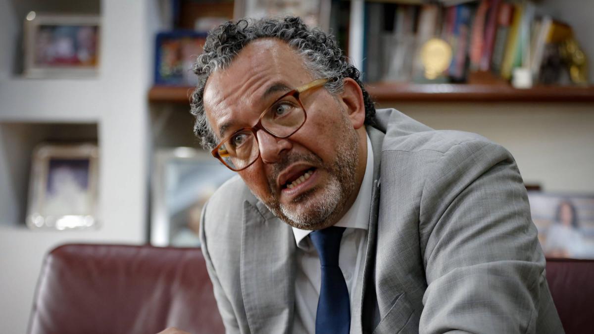 Entrevista de Yamid Amat a presidente de la JEP: ‘La guerra sigue'