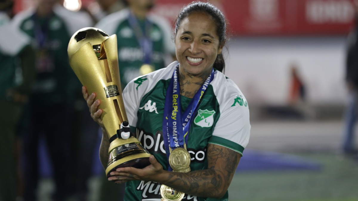 Manuela Paví se va a Europa. es nueva jugadora del West Ham