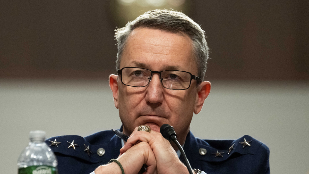 General Dan Caine reveló detalles del ataque de EE. UU. en Venezuela y ...