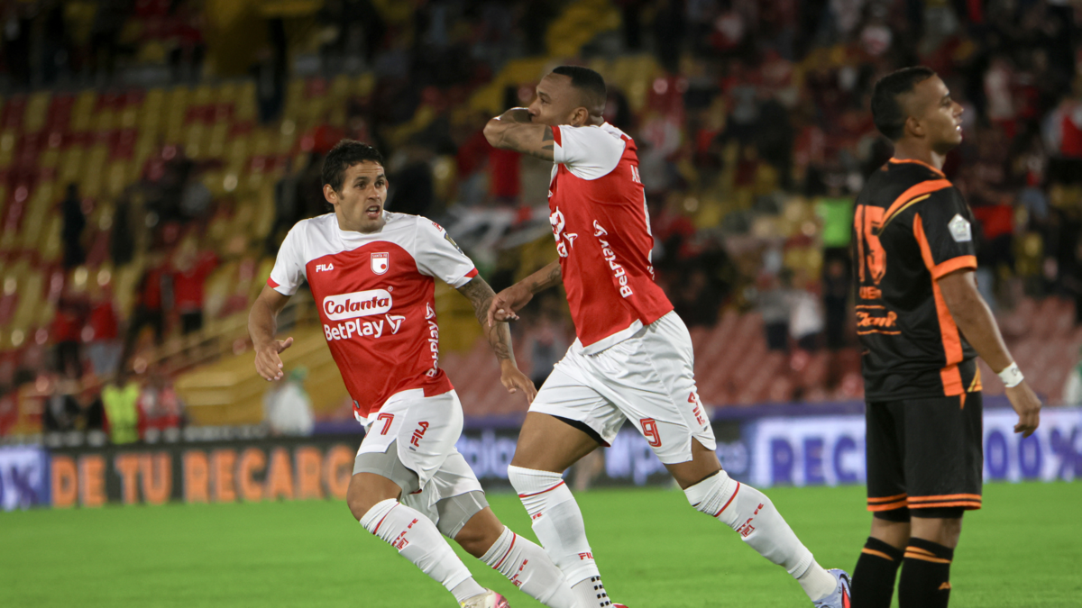 Santa Fe vence a Envigado en El Campín y trepa en la tabla: Ángelo ...