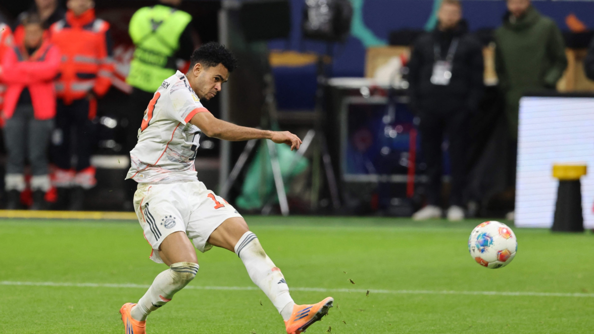 A Luis Díaz lo siguen extrañando en el Liverpool: un excompañero les mandó un sentido mensaje a ...