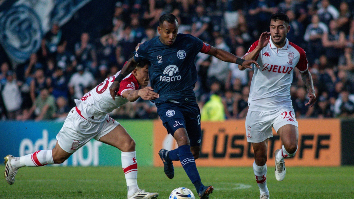 Hinchas de River Plate explotan por posible fichaje de Sebastián Villa ...