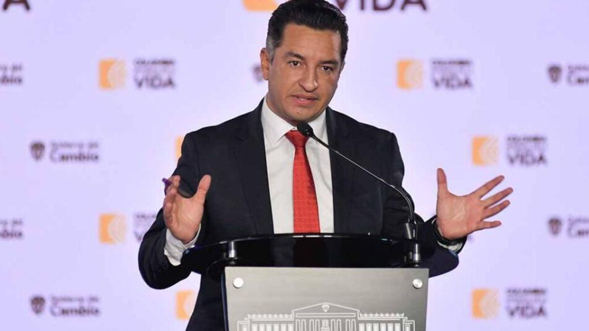 'En asalto a casa de Angie Rodríguez y 'chuzada' a celular de Benedetti ...