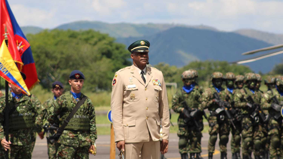 El coronel Alex Jefferson Mena Mena, asume el mando del Conat