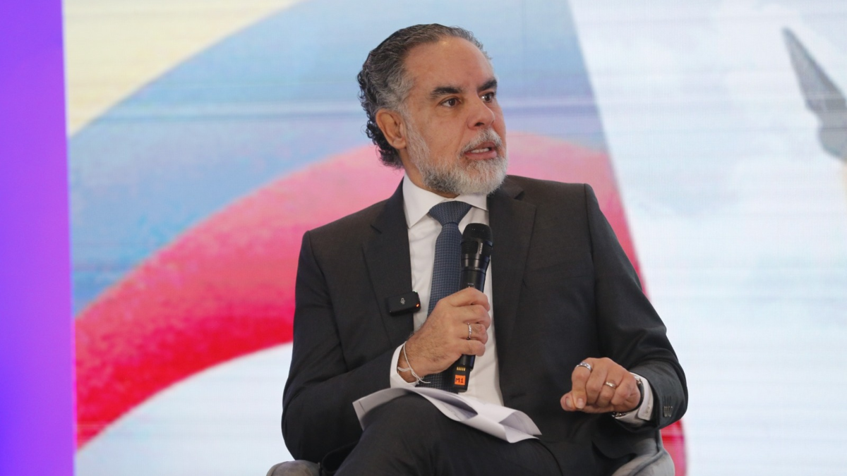 Ministro del Interior, Armando Benedetti, insiste en llamado a que el ...
