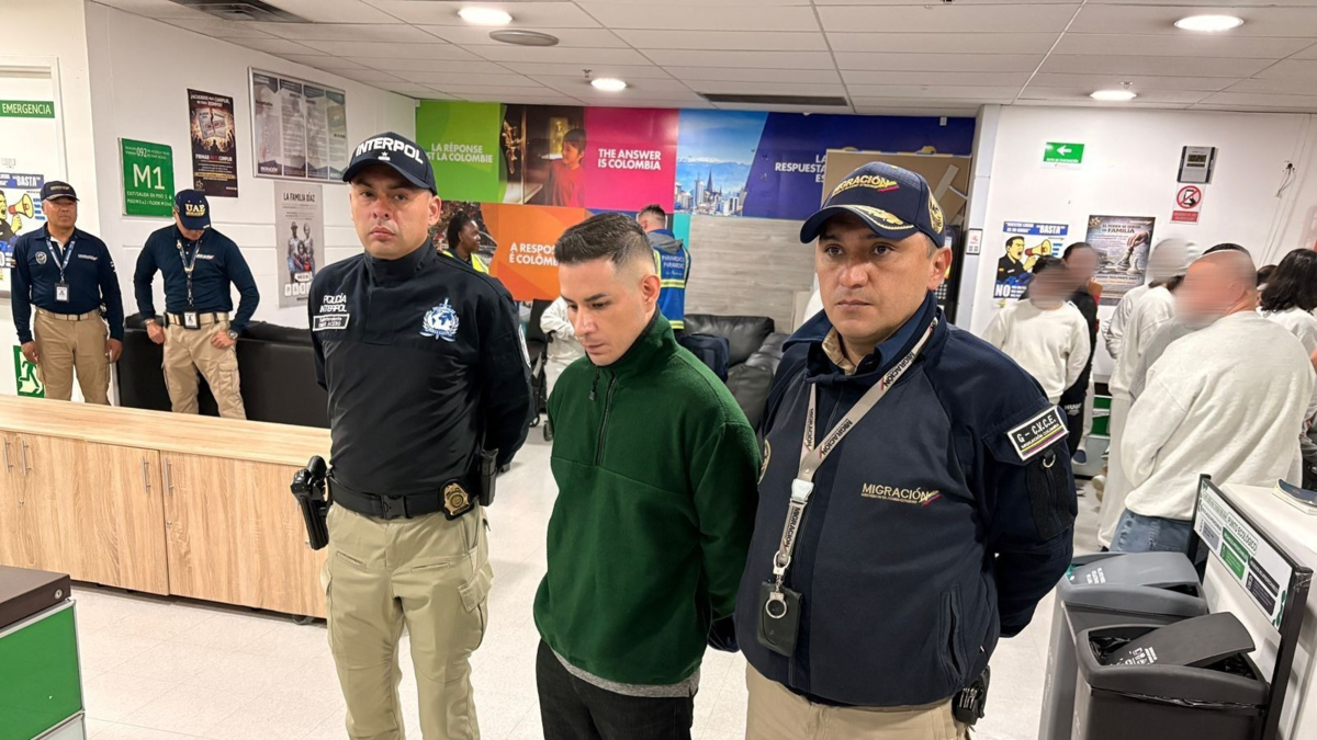 Capturan a alias 'Lobo Menor', señalado cabecilla de 'Los Lobos'