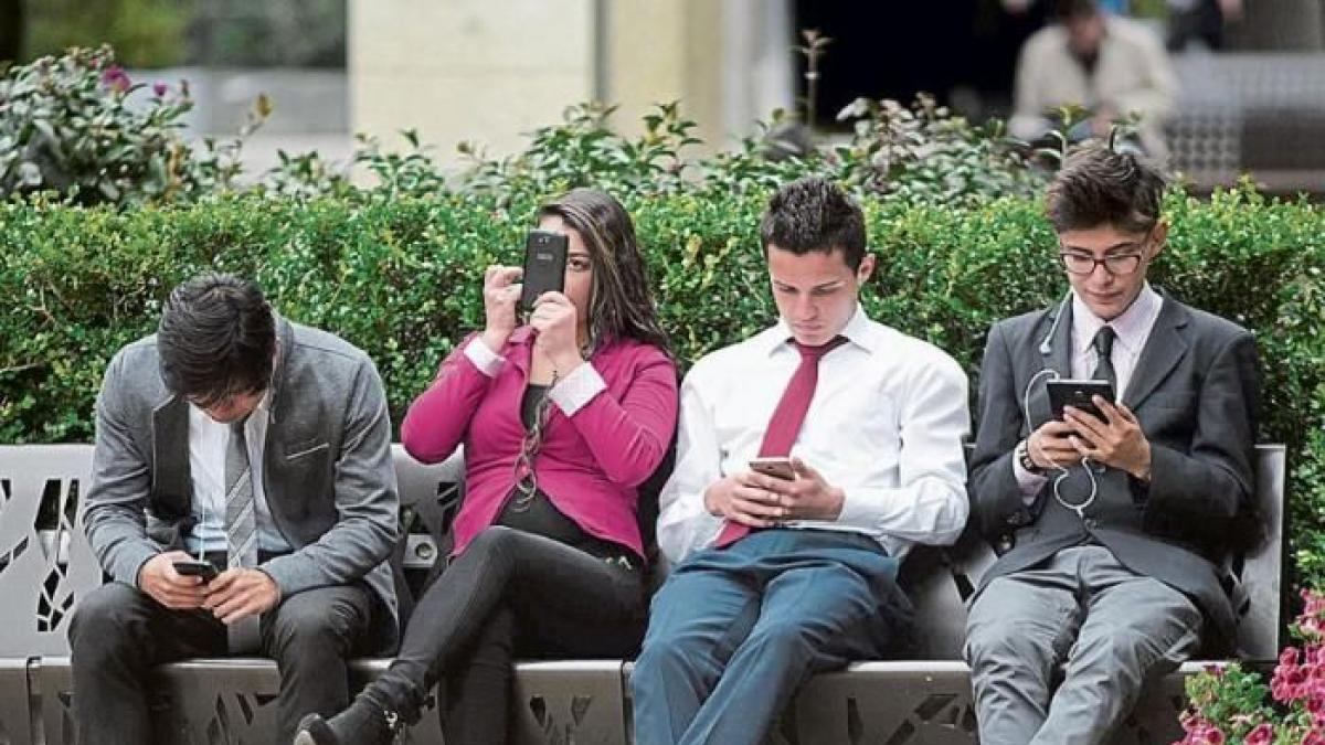 De qué trata Scroll Free September, reto para dejar las redes sociales