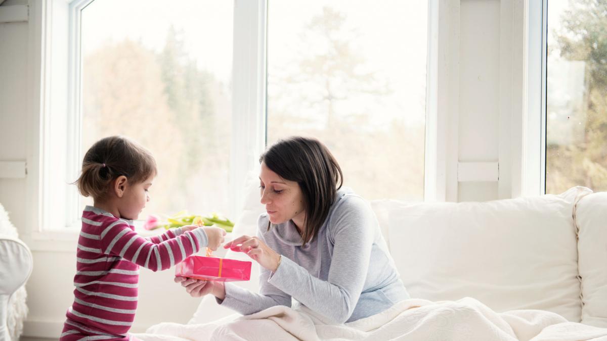 Las madres que también son padres: opinión de Fernando Merchán Ramos
