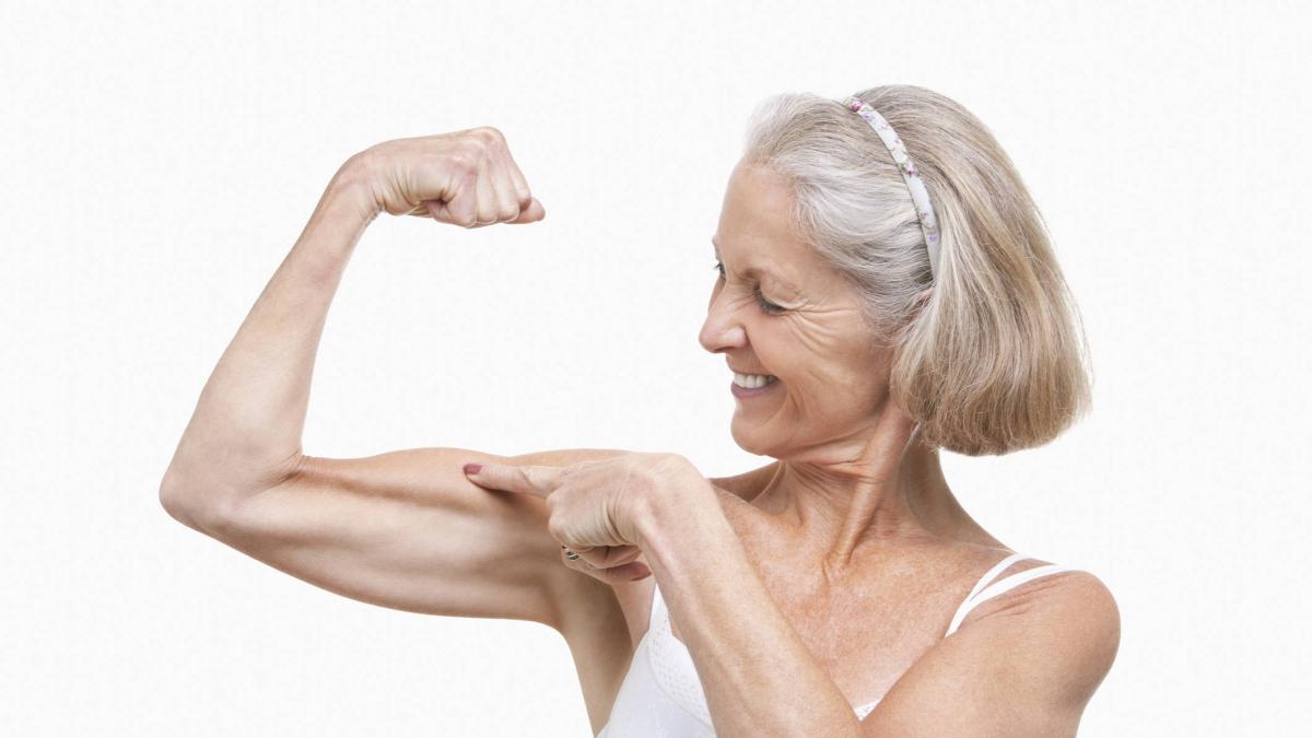 ¿Por qué se notan las venas en las manos y los brazos?