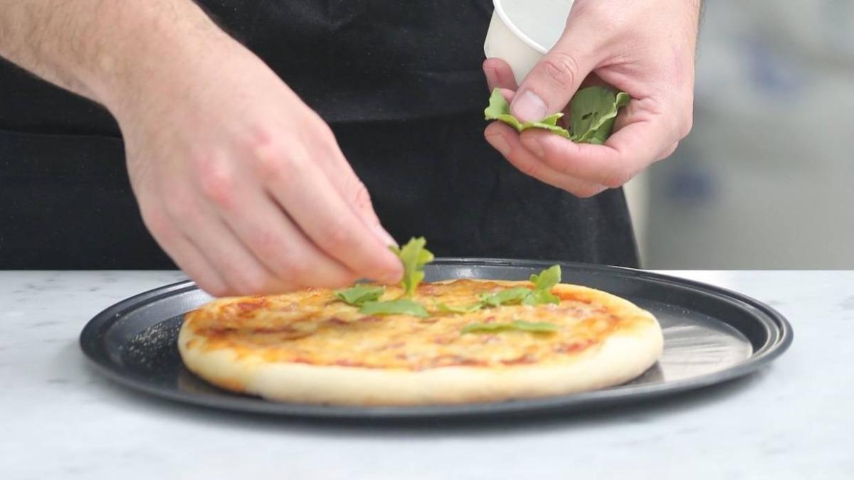 Prepare su pizza en casa con los consejos de tres expertos