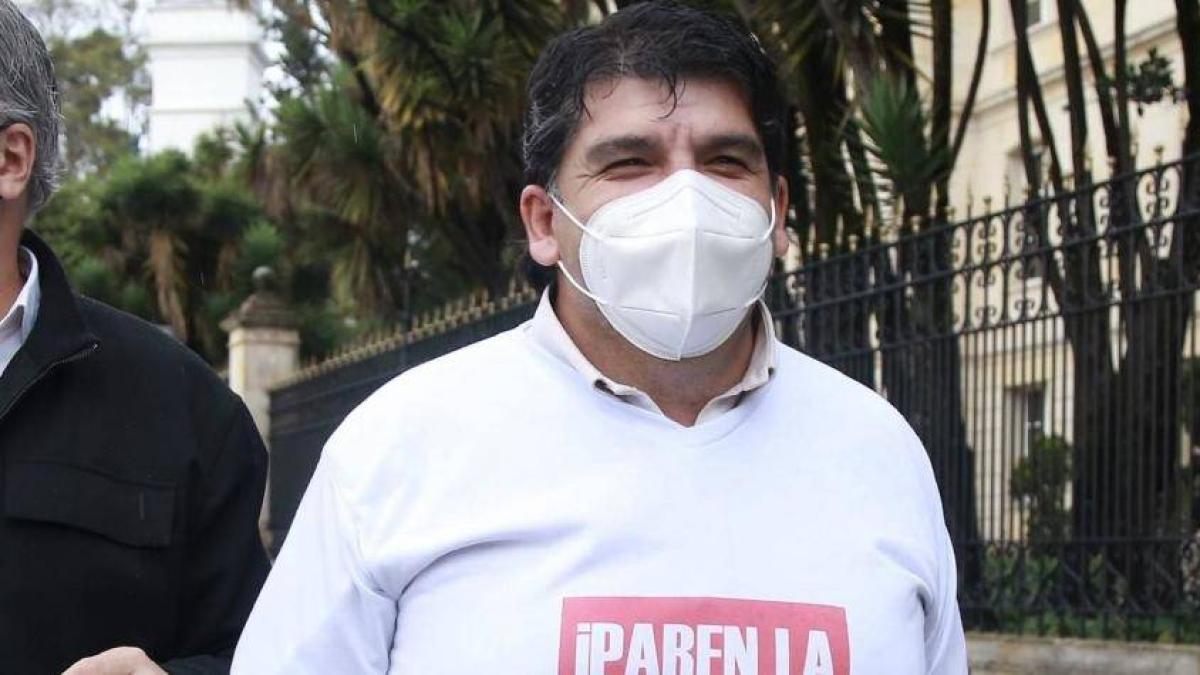 Nelson Alarcón: el líder sindical de Fecode dejó el país por amenazas