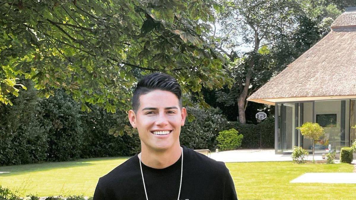 James Rodríguez: esto cuesta su nuevo perro goldendoodle