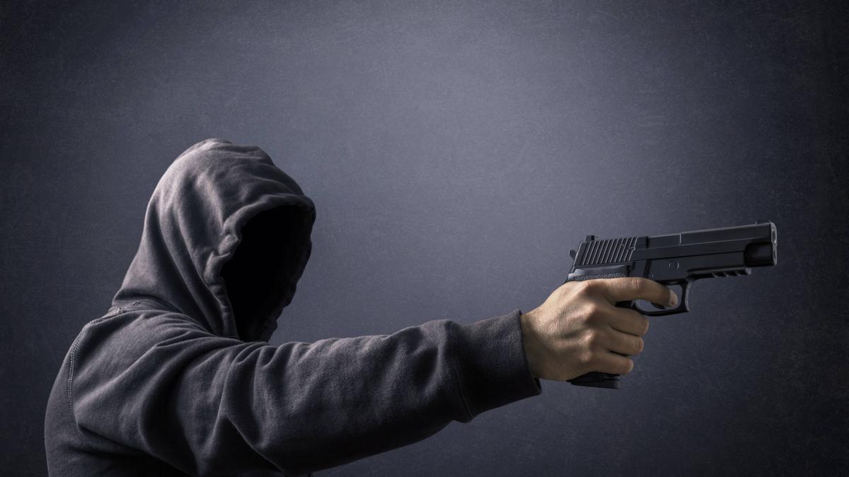 Policía busca asesino serial en California