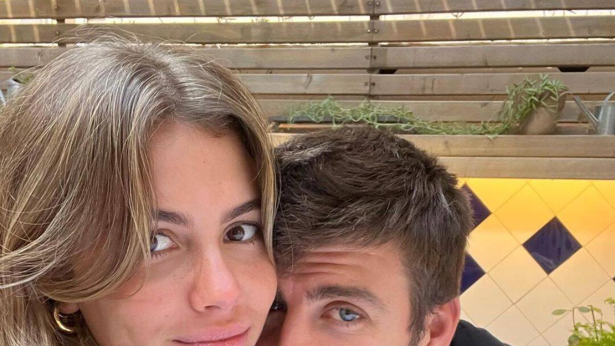 Clara Chía: entorno de Piqué responde por infidelidad con Julia Puig, video