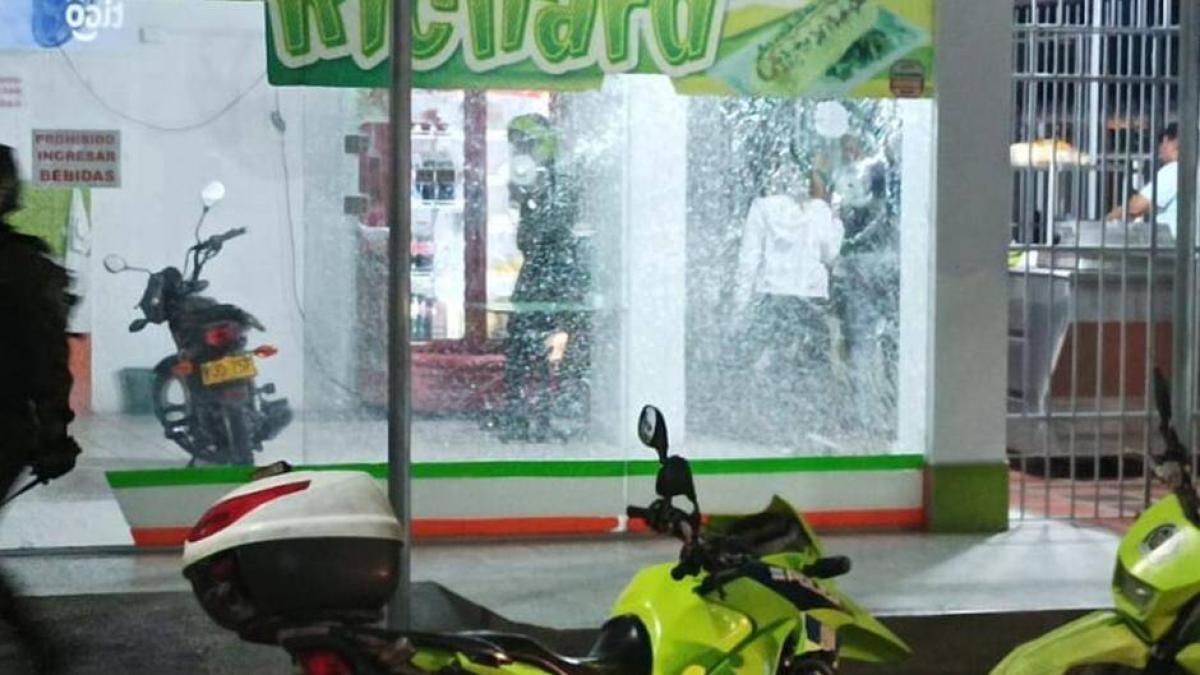 Ataque a bala contra establecimiento de comidas rápidas en Malambo