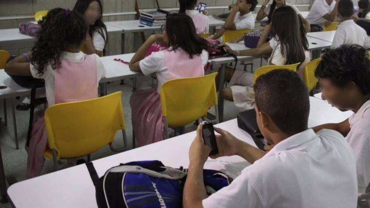 Crece la deserción escolar y sigue por encima de los niveles prepandemia