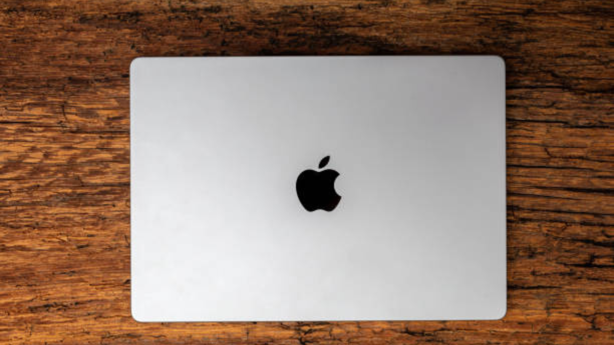 Apple ya estaría desarrollando su primer MacBook plegable