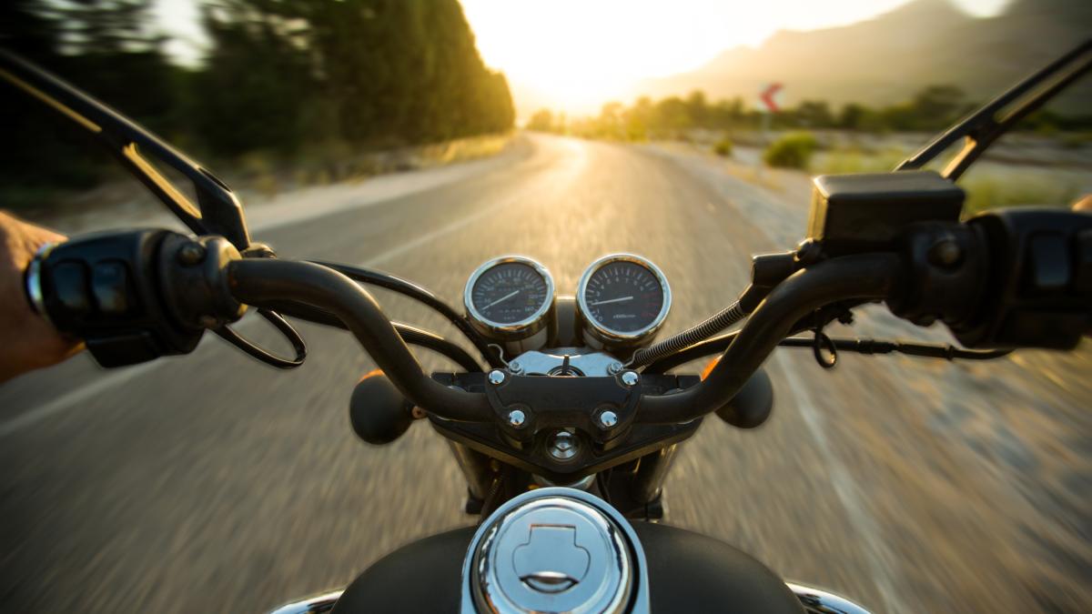 ¿Cuál debe ser el kilometraje normal de una moto? Expertos explican el ...