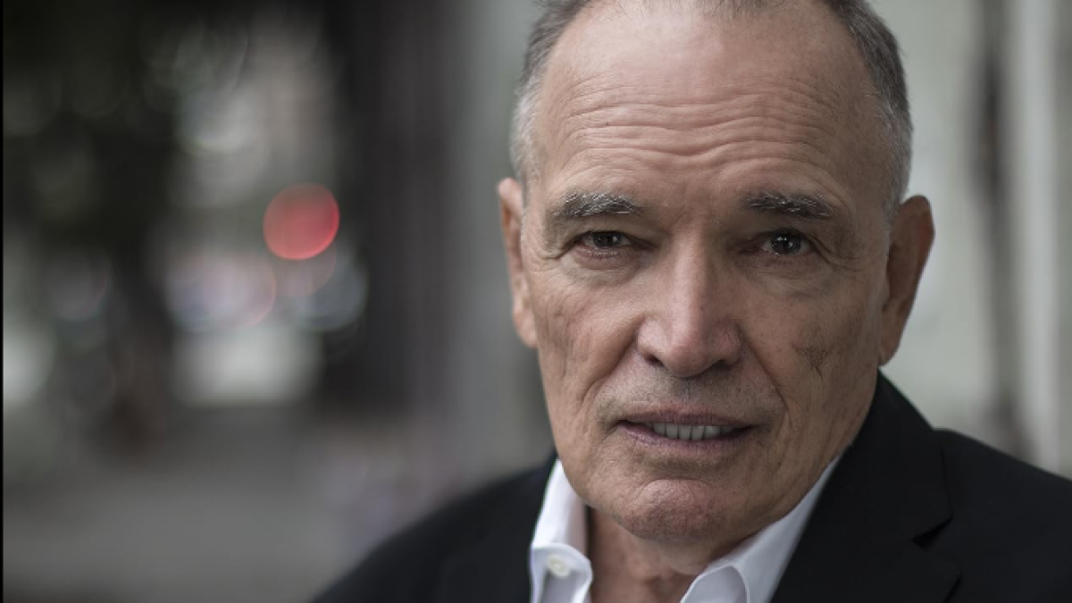 Falleció Tom Bower, actor icónico del cine y la televisión a sus 86 años