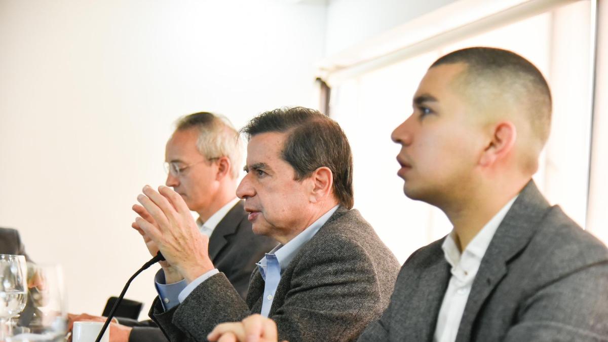 Nuevo encuentro del Gobierno con los banqueros para tratar de destrabar ...