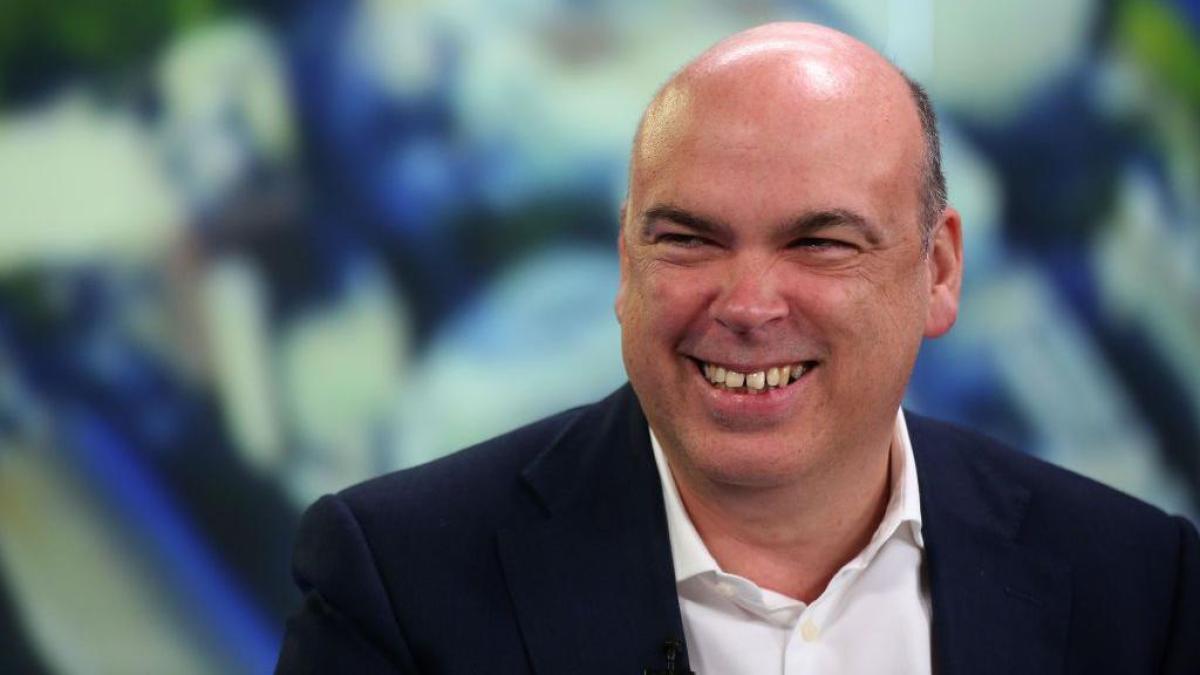 Identifican al magnate Mike Lynch, el 'Bill Gates británico', entre los ...