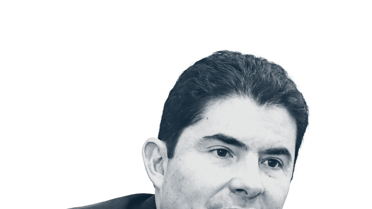 Columna de Luis Felipe Henao del 22 de junio: Uribe perseguido
