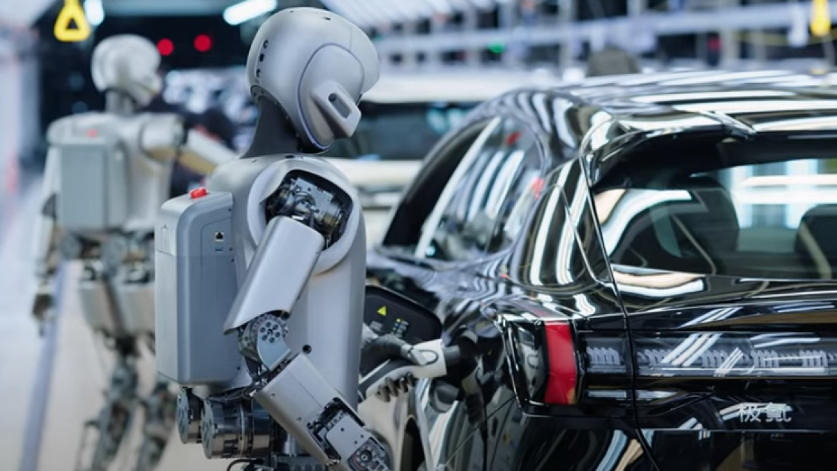 Fue presentada la primera fábrica de carros operada por robots ...