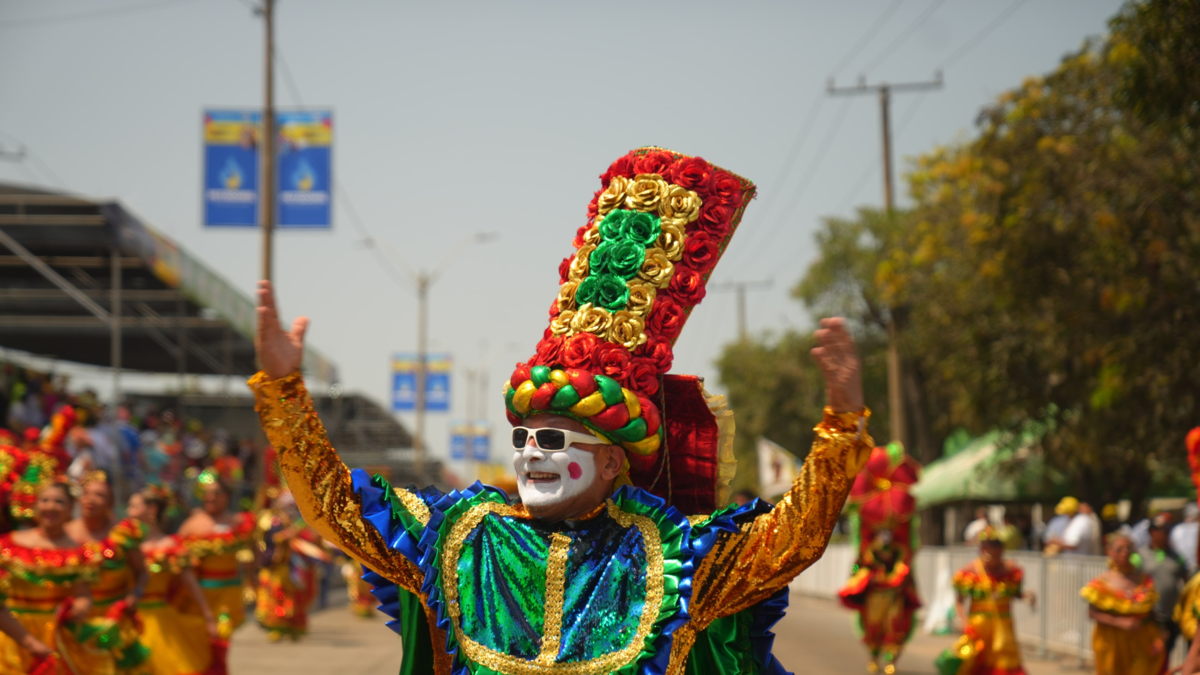 La monarquía carnavalera completa sus soberanos para la fiesta: Adolfo ...