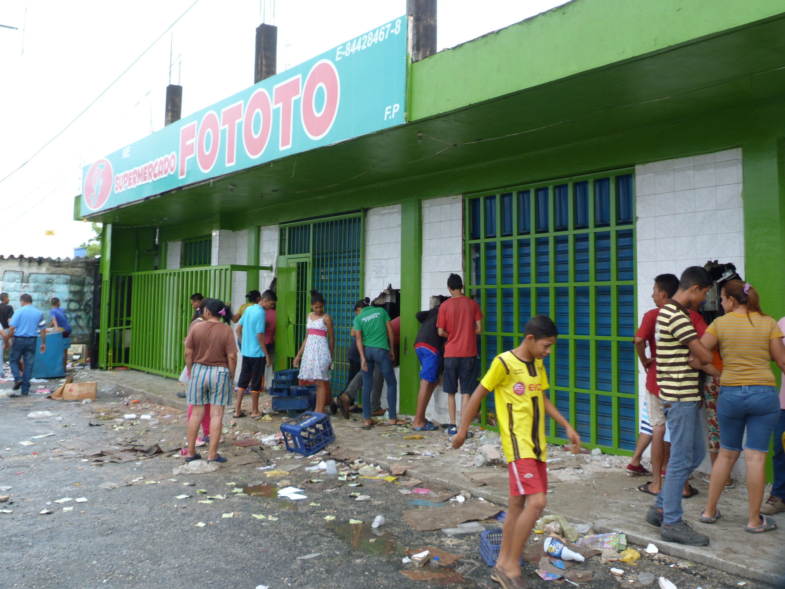 Disturbios y protestas en Barinas contra Nicolás Maduro